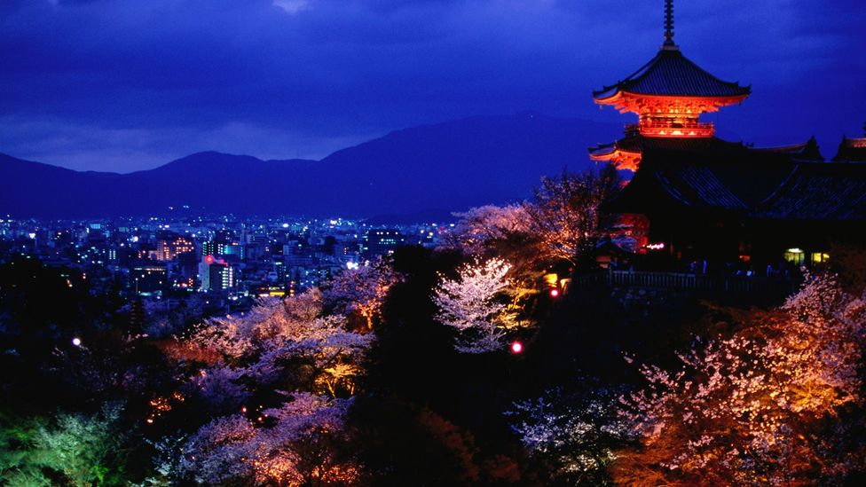 Where to find Kyoto’s glow - BBC Travel