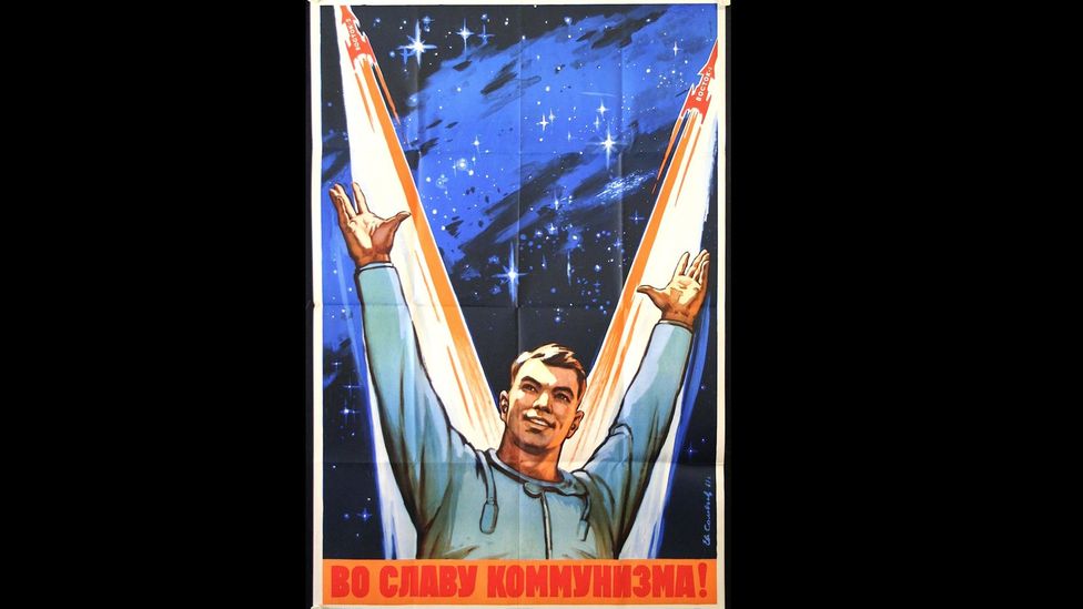 Red alert: Collecting Soviet propaganda posters - BBC Worklife