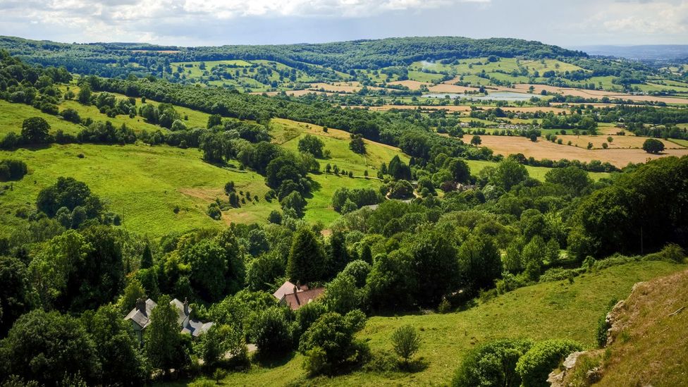 Following in the Bard’s footsteps – literally - BBC Travel