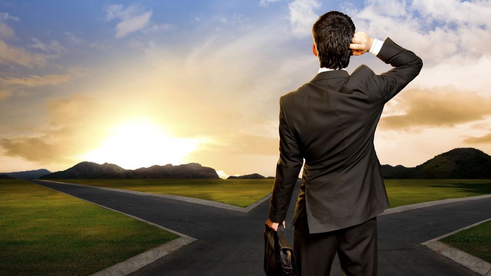 Treading a fine line: A case of corruption? - BBC Worklife