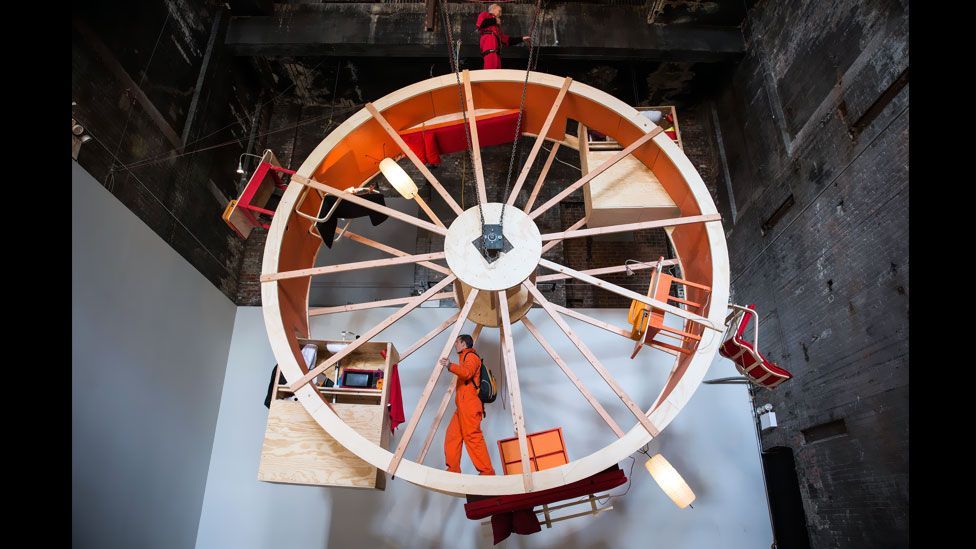 From Hopper to a hamster wheel: The week in pictures - BBC Culture