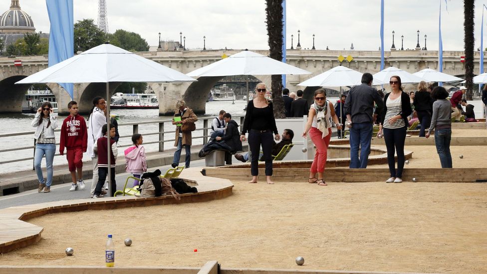 What hipsters in Paris are playing - BBC Travel