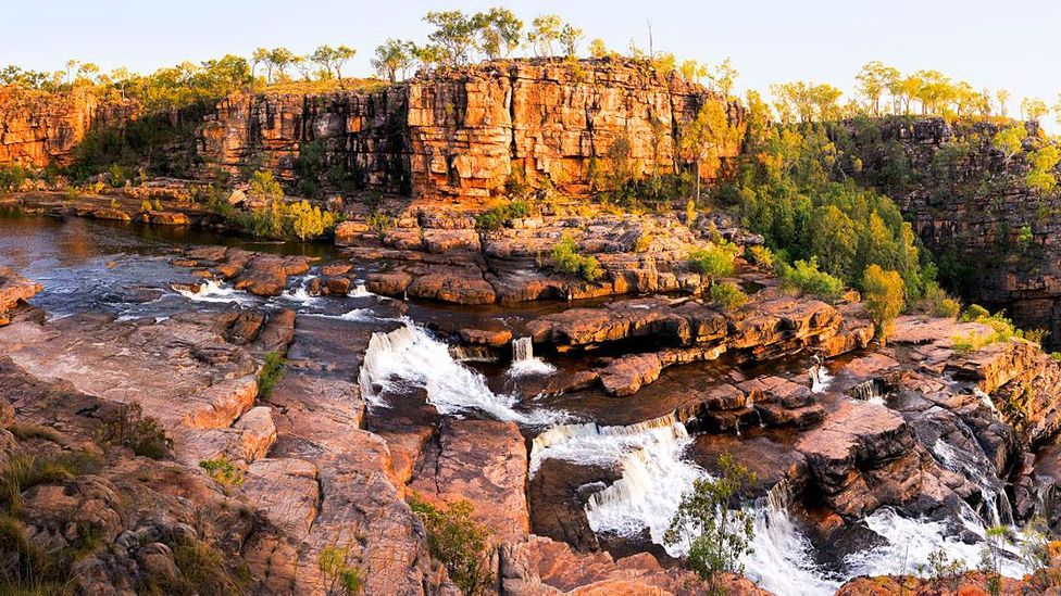 Rare photos of untouched Australia - BBC Travel