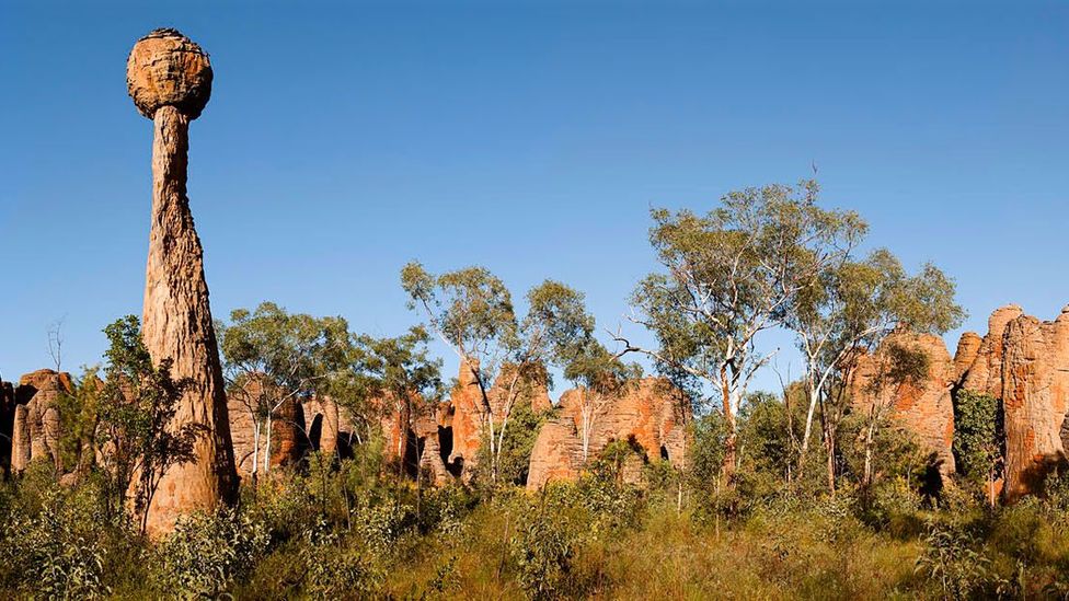 Rare photos of untouched Australia - BBC Travel