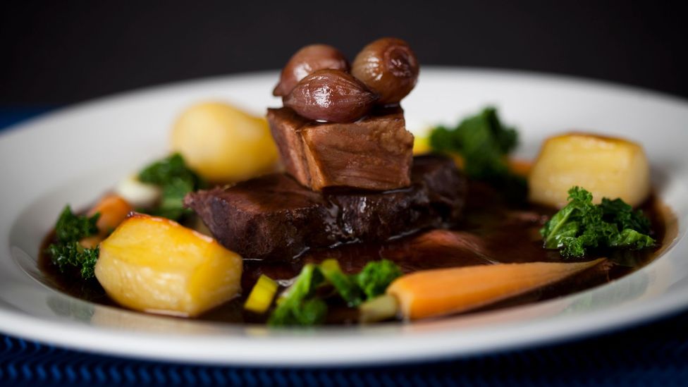 The latest UK dining hotspot: Prison - BBC Travel