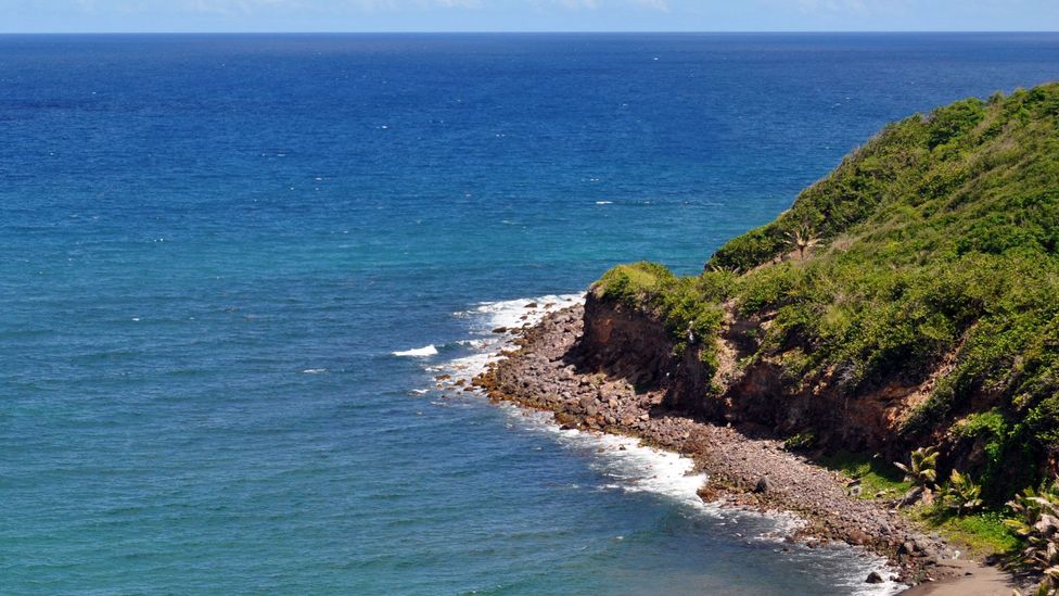 The last railway in the West Indies - BBC Travel