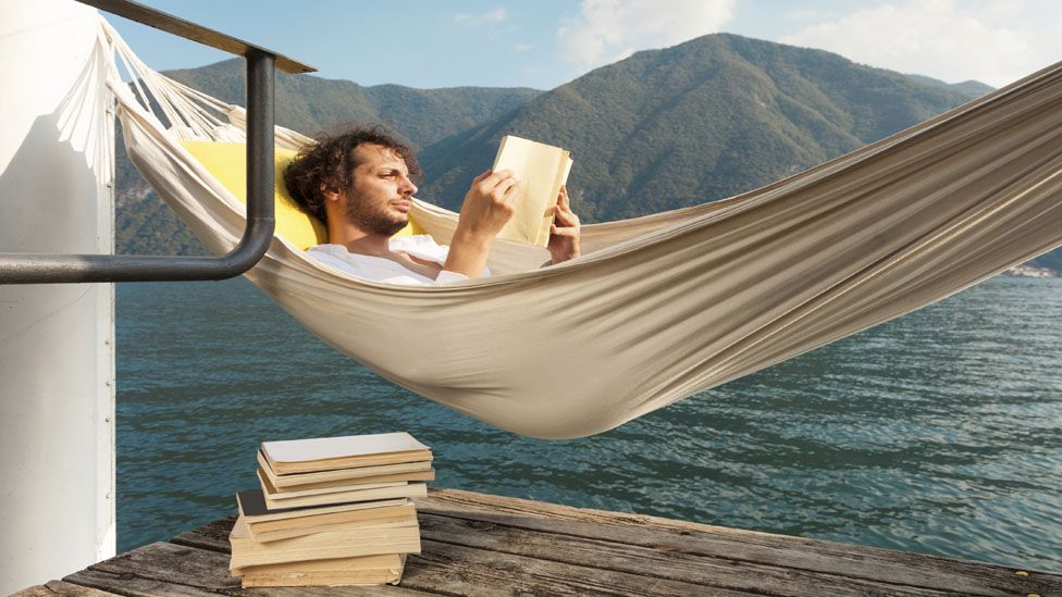 Planning for financial curveballs - BBC Worklife