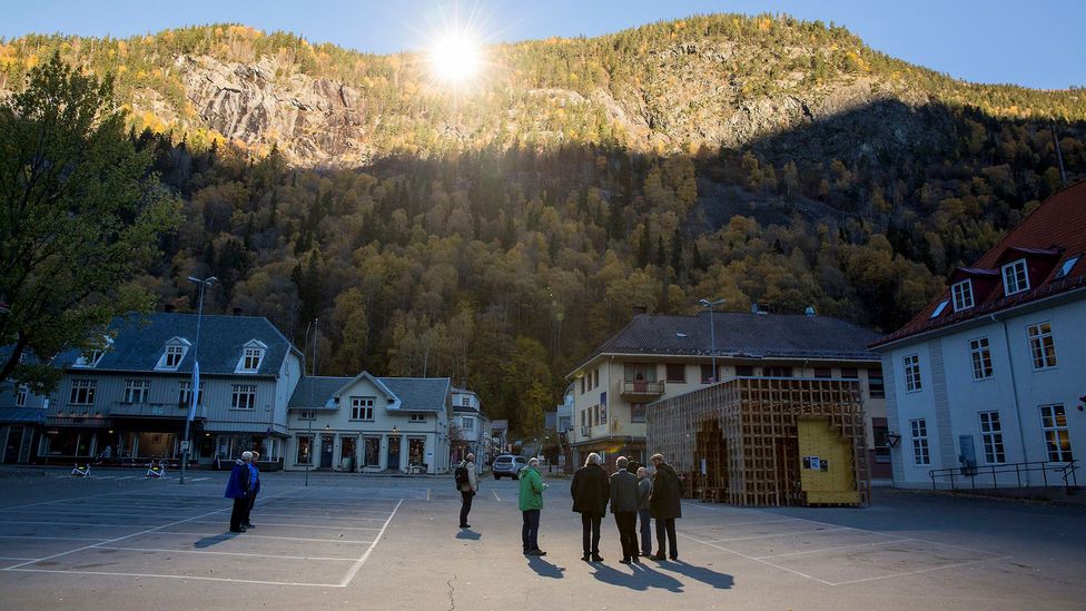 Living in towns without light - BBC Travel