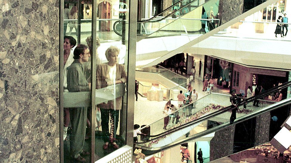 The US shopping mall: Prison or paradise? - BBC Culture