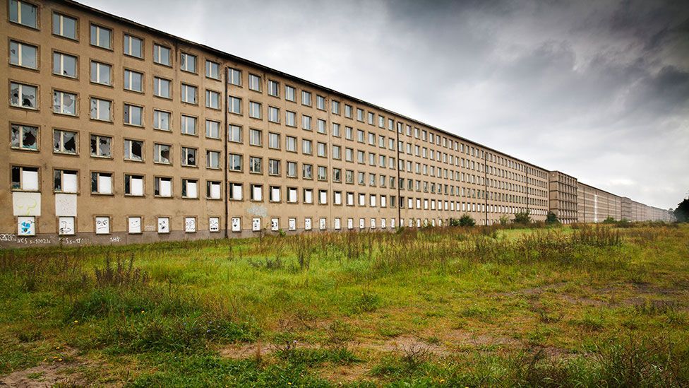 Ruined beauty: What should we do? - BBC Culture