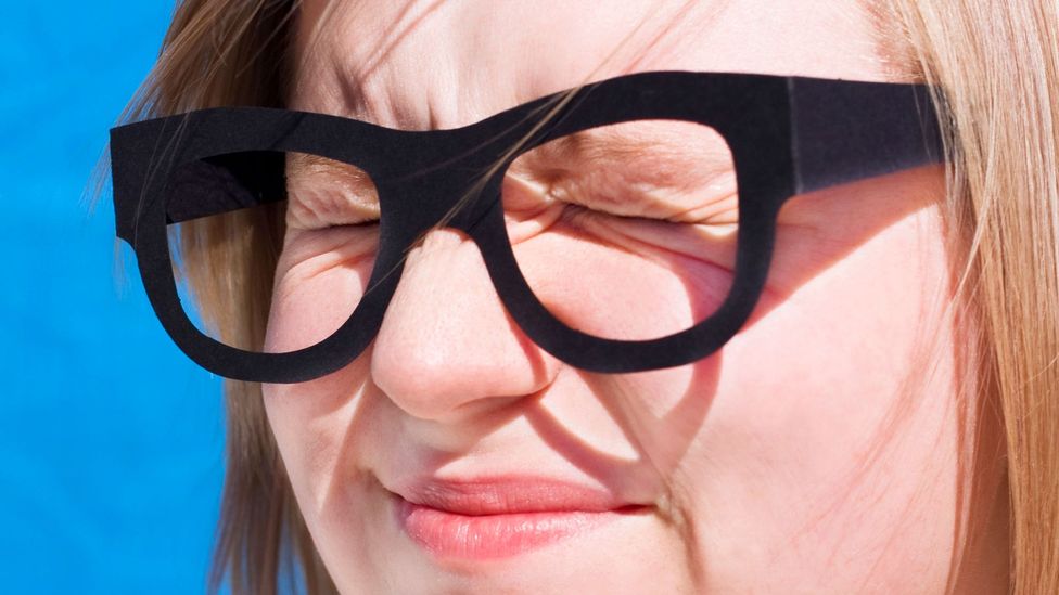 Slacking off, or just suffering in silence? - BBC Worklife