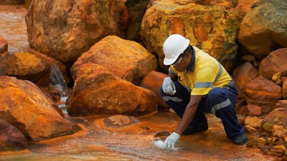 What will Australian workers do next? - BBC Worklife