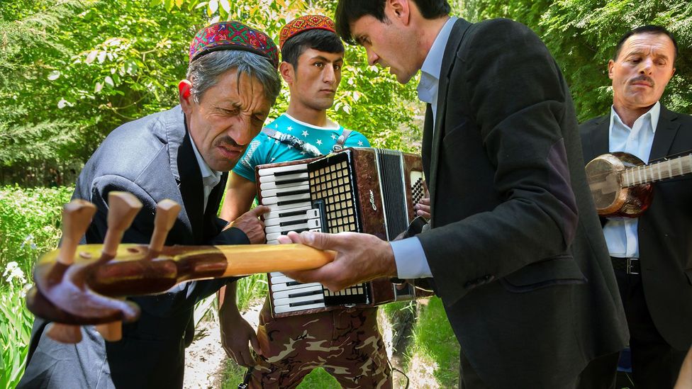 An ancient route through the clouds - BBC Travel