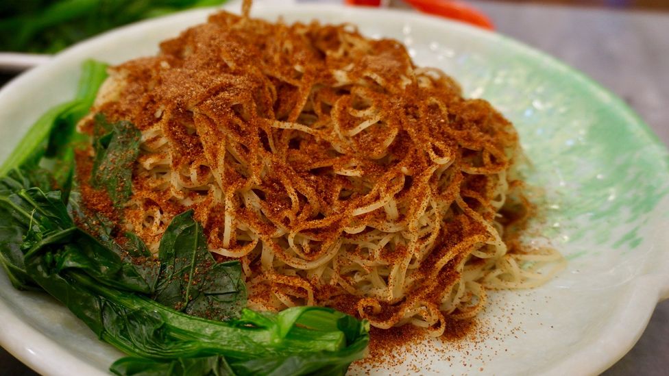 Hong Kong’s rare noodles made by seesaw - BBC Travel
