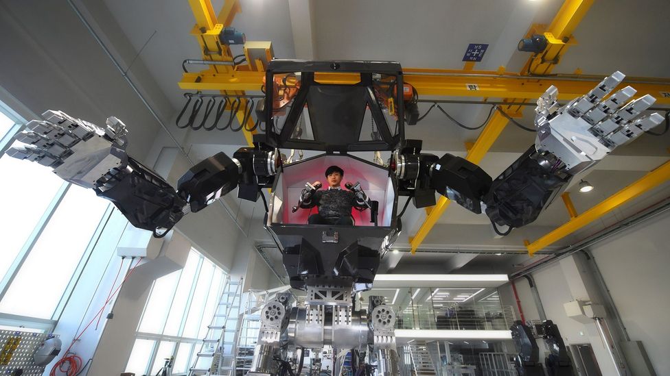 Why human-piloted giant robots are not likely to happen - BBC Future