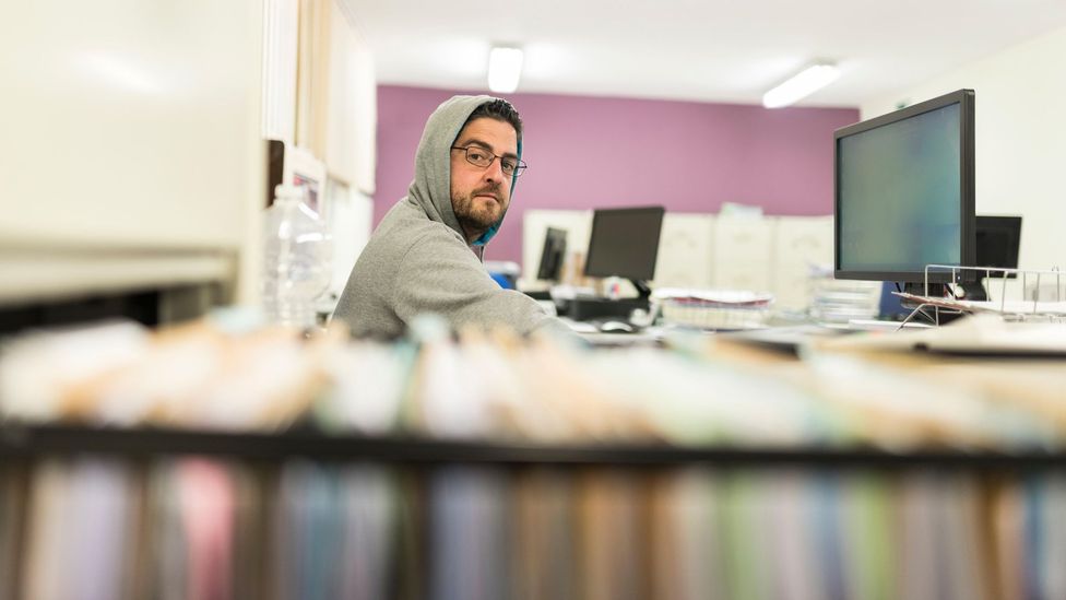 The legitimate concerns of ‘snowflake’ workers - BBC Worklife