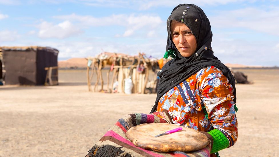 Madfouna: Morocco’s surprising take on pizza - BBC Travel