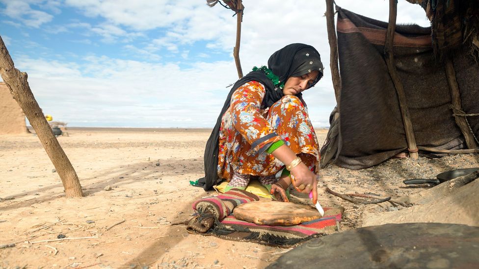 Madfouna: Morocco’s surprising take on pizza - BBC Travel