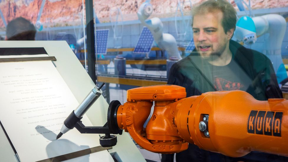 Four things to help us understand our AI colleagues - BBC Worklife