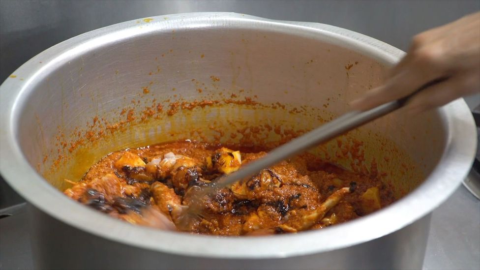 Malacca’s forbidding debal curry - BBC Travel