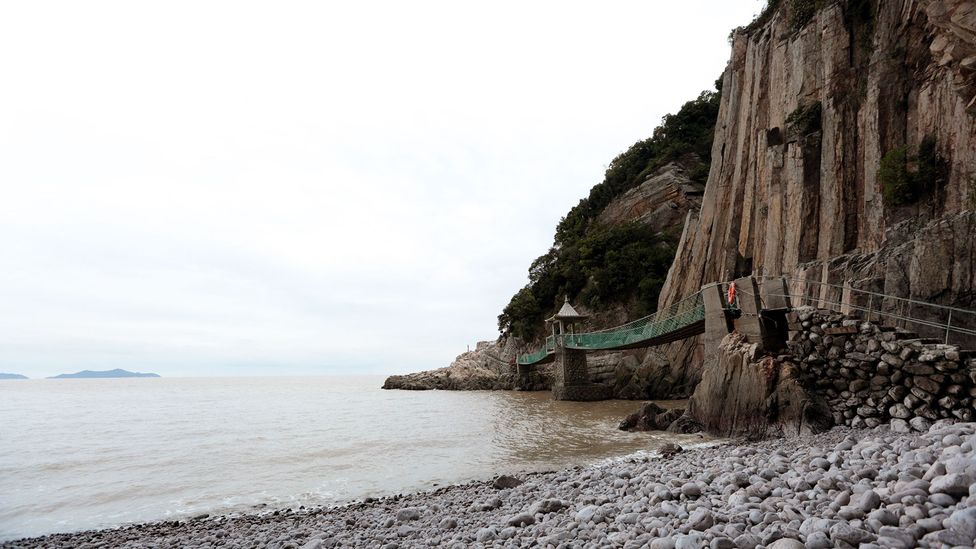 China’s colossal columns carved by nature - BBC Travel