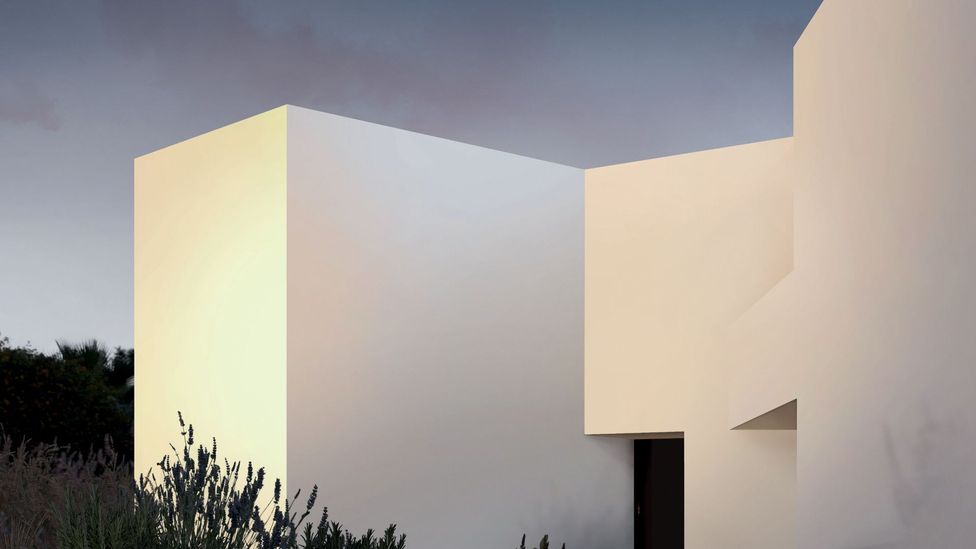 Beautiful white dream homes around the world - BBC Culture