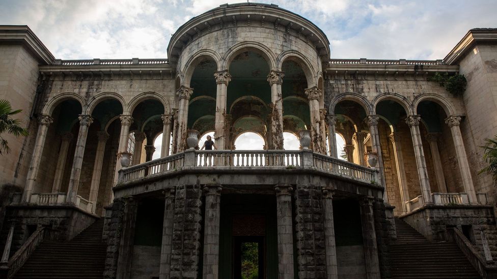 How to holiday like the Soviet elite - BBC Travel