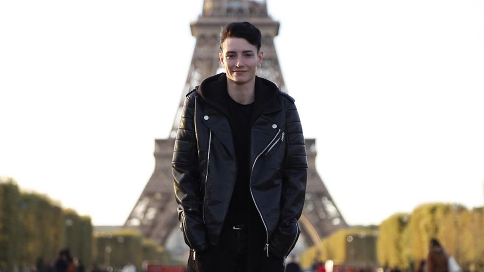 The transgender model breaking boundaries - BBC Culture