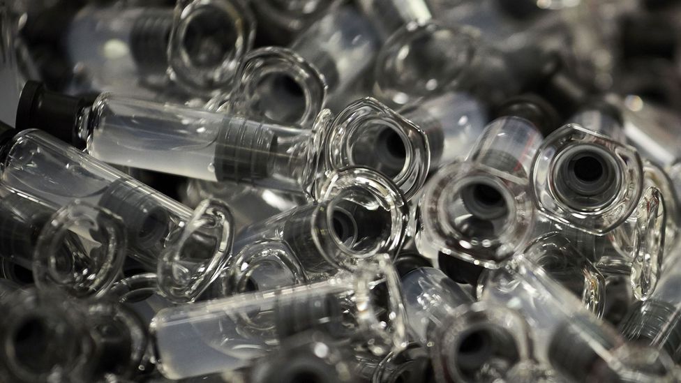 The quest to make a global vaccine in 12 months - BBC Future