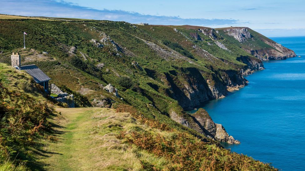 Lundy: The tiny isle with a wild, lawless past - BBC Travel