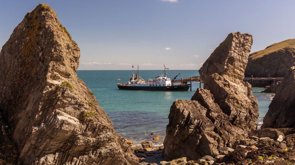 Lundy: The tiny isle with a wild, lawless past - BBC Travel
