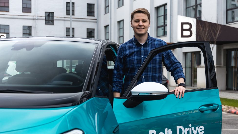 The workers who went viral applying for jobs - BBC Worklife