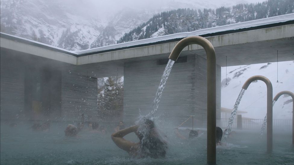 The historical origins of the de-cluttered home - BBC Culture