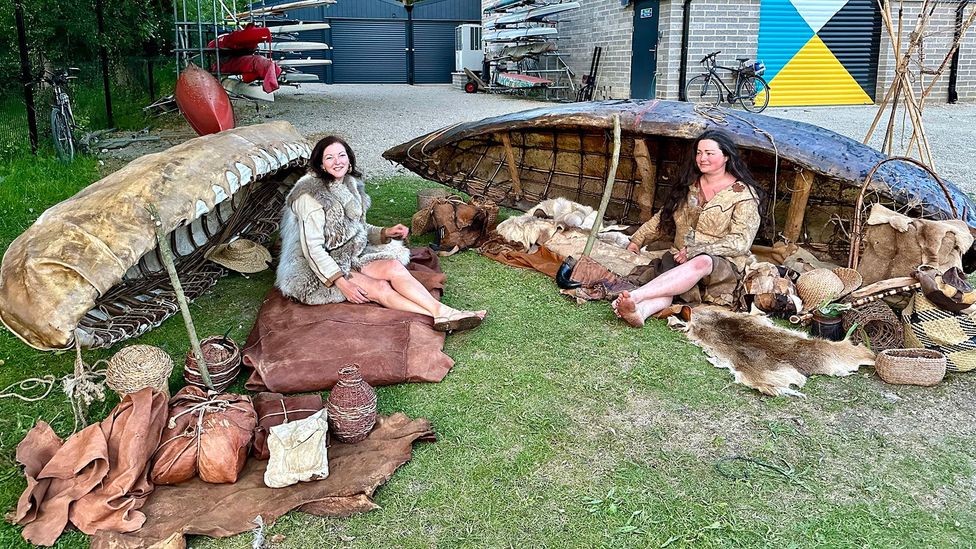 The women paddling the Thames in animal-skin boats - BBC Travel