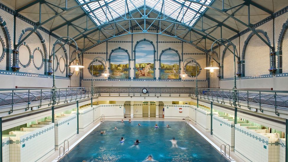 The hidden beauty of Berlin's indoor pools - BBC Travel