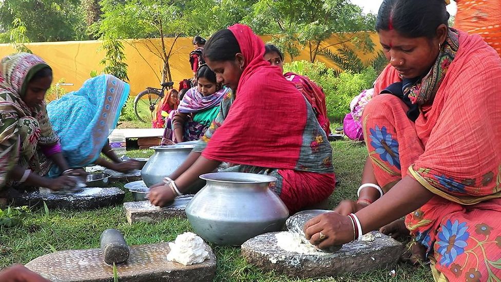 Gohona bori: India's heritage edible ornament - BBC Travel