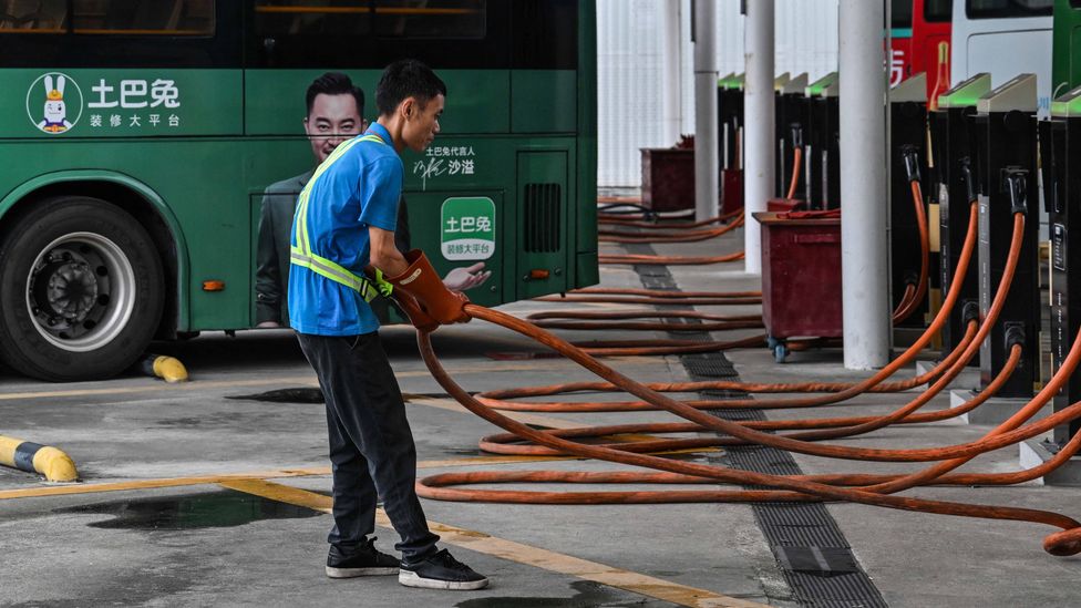 How China's buses shaped the world's EV revolution - BBC Future