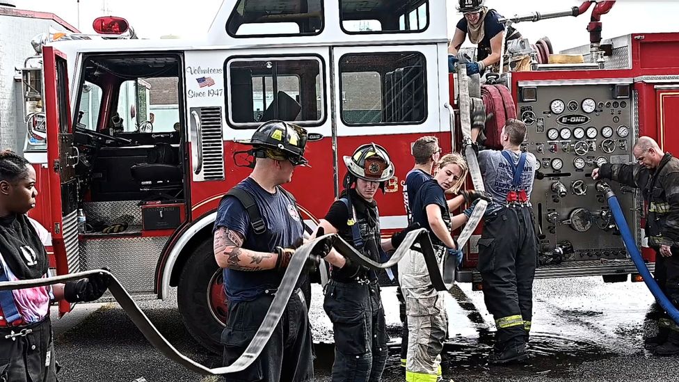 The dire shortage of volunteer firefighters in the US - BBC Worklife