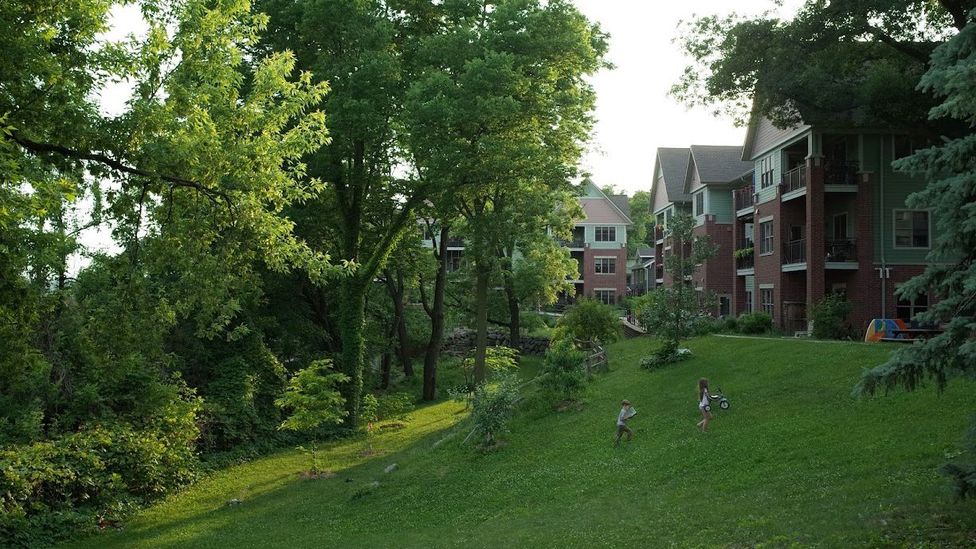 Why communal living can make us happier - BBC Culture