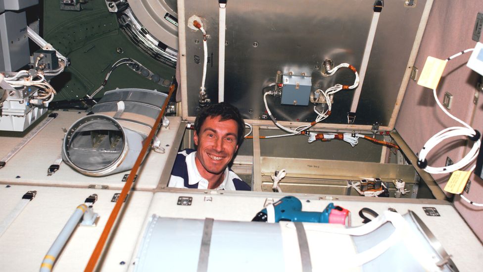What happens when astronauts get stuck in space - BBC Future