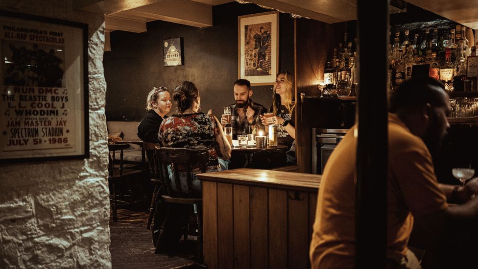 A Scotch whisky lover's guide to Edinburgh and beyond - BBC Travel