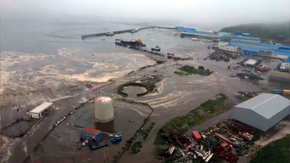 'It sounded kind of crazy': How ripples in the high atmosphere warned scientists of a tsunami in ...