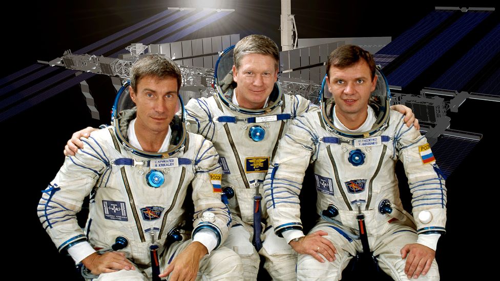 All you need to know about the International Space Station's 25 years ...