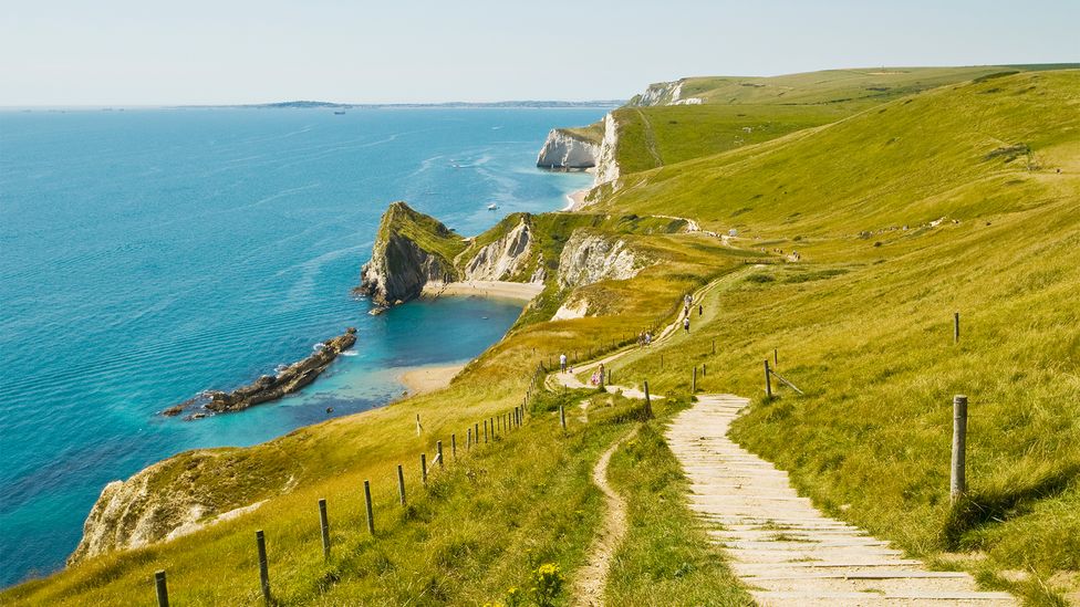 Why it's impossible to measure England's coastline - BBC Travel